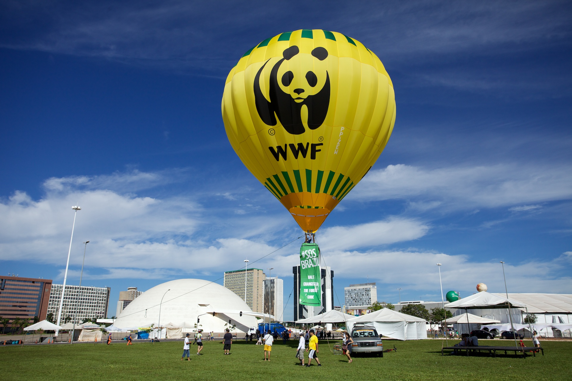 Oportunidade para fotos e entrevistas no balão do WWF | WWF Brasil